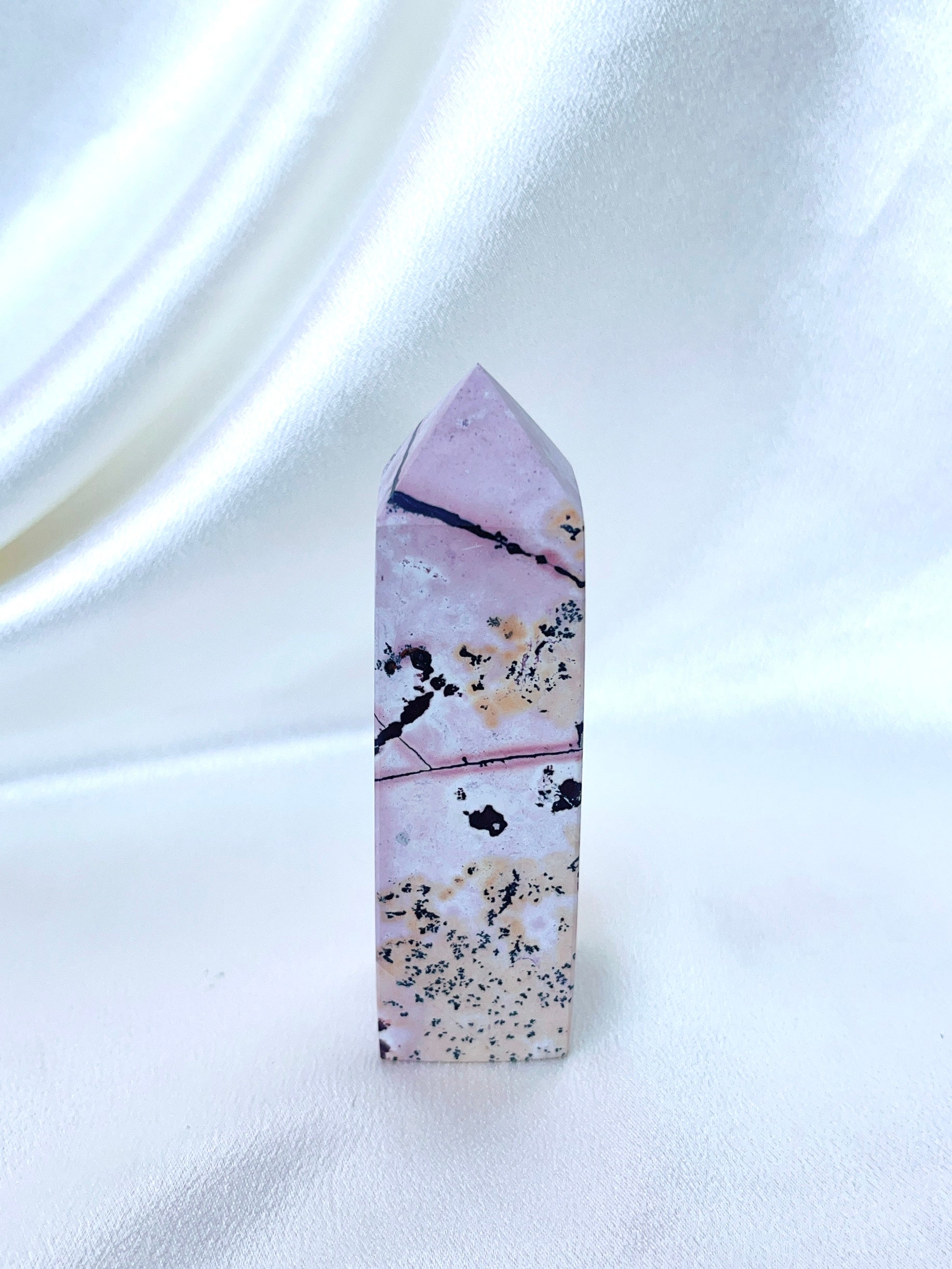 Natural Grass Flower Stone Point 05 – Artemis' Stone